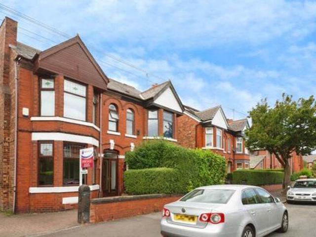 St. Johns Road, Manchester, 4 Bedroom Semi detached