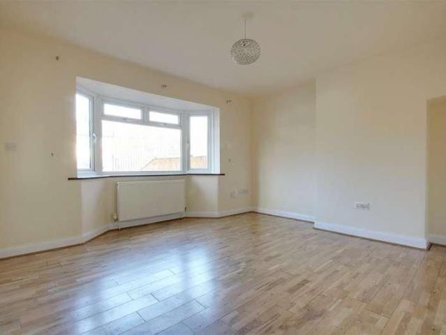 St Johns Road, Aylesbury, HP20