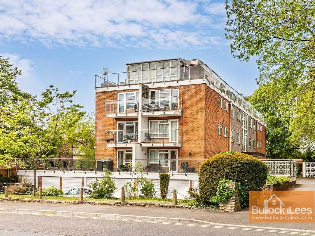 St. Johns Road, Boscombe, Bournemouth BH5, 2 bed flat to rent, £995 pcm | PrimeLocation