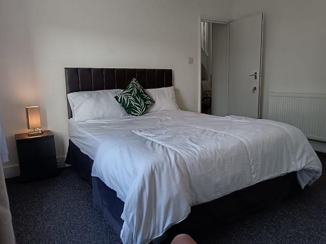 St. Johns Road, Gillingham ME7, Room to rent, £695 pcm | PrimeLocation
