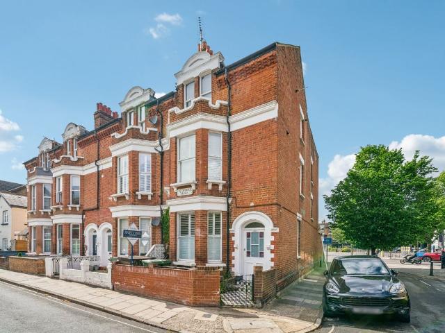 St. Johns Road, Richmond TW9, Studio to rent, £1,550 pcm | PrimeLocation