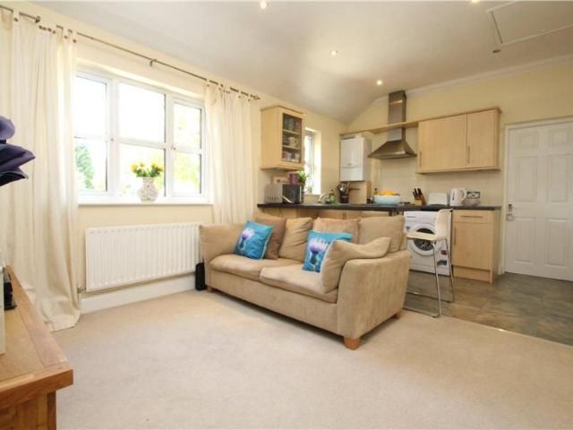 St Johns Road, Woking, Surrey, GU21