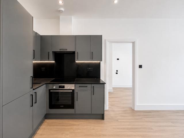 St John's Street, Colchester CO2, 1 bed flat to rent, £1,050 pcm | PrimeLocation