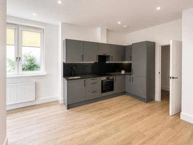 St John's Street, Colchester CO2, 1 bed flat to rent, £995 pcm | PrimeLocation