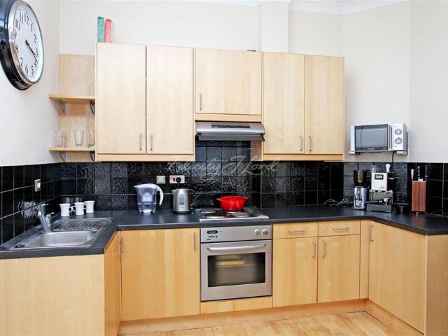 St John's Street, EC1 1 bed flat to rent £1,582 pcm £365 pw