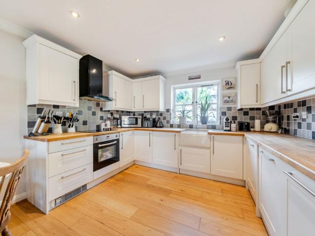 St. Josephs Vale, London SE3, 2 bed flat to rent, £1,900 pcm | PrimeLocation