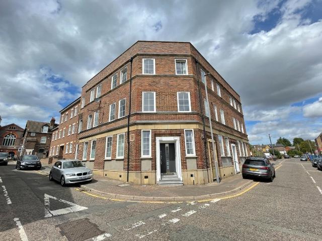 St Judes Court, Duke Street LU2, 1 bed flat to rent, £1,000 pcm | PrimeLocation