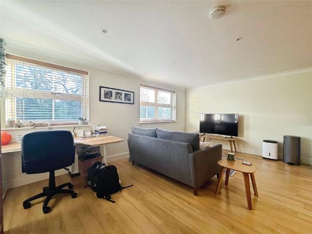 St. Judes Road, Englefield Green, Egham, TW20 0BF