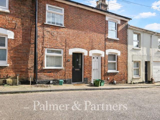 St. Julian Grove, Colchester, Essex CO1, 2 bed terraced house to rent, £1,100 pcm | PrimeLocation