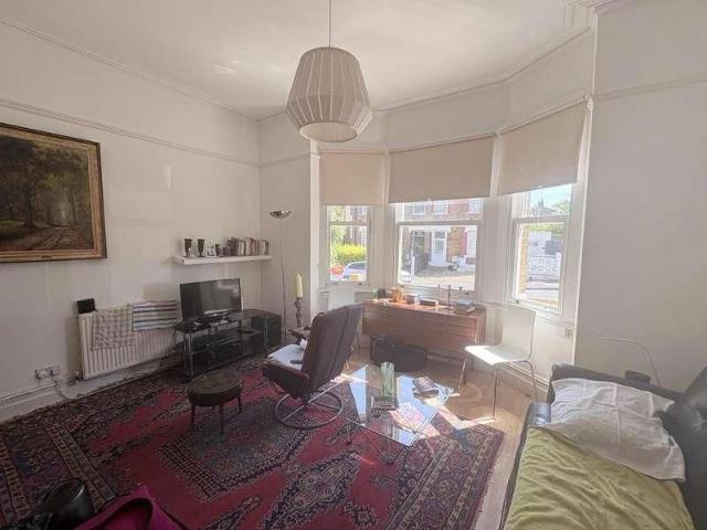 St. Julians Farm Road, London, SE27