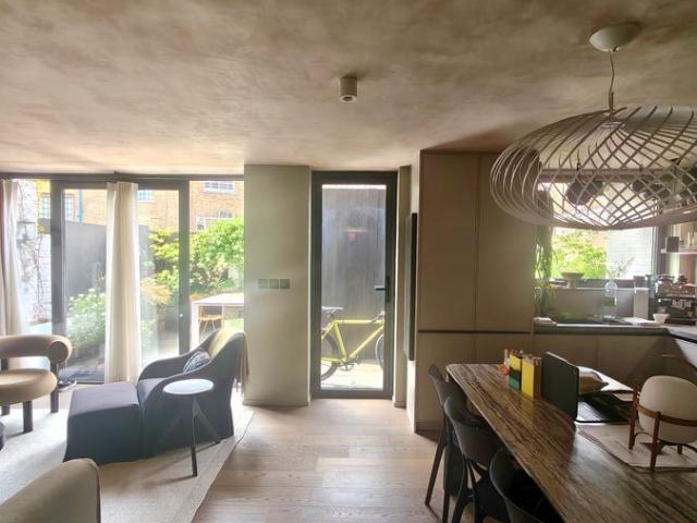 St. Katharines Way, London E1W, 2 bed maisonette to rent, £3,800 pcm | PrimeLocation