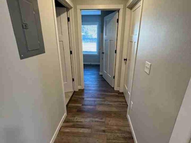 St. Lawerence 2 Bedroom Apartment for Rent at 105 Saint Lawrence St, Decorah, IA 52101