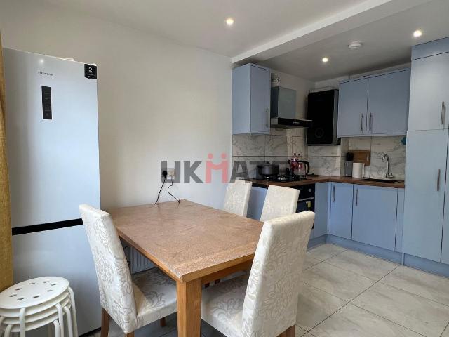 St. Lawrence Cottages, St. Lawrence Street, London E14, Room to rent, £1,700 pcm | PrimeLocation