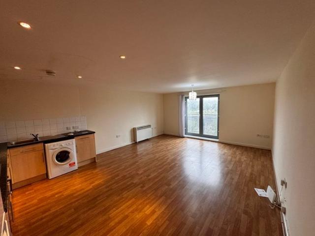 St. Lawrence Road, Newcastle Upon Tyne NE6, 2 bed flat to rent, £1,050 pcm | PrimeLocation