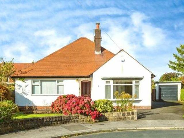 St. Lawrences Avenue, Barton, 3 Bedroom Detached