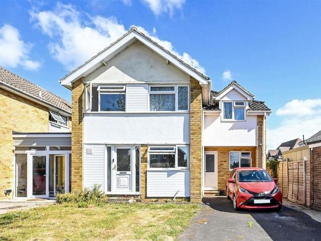 St Leodegars Way, Hunston 3 bed link detached house to rent £1,695 pcm £391 pw