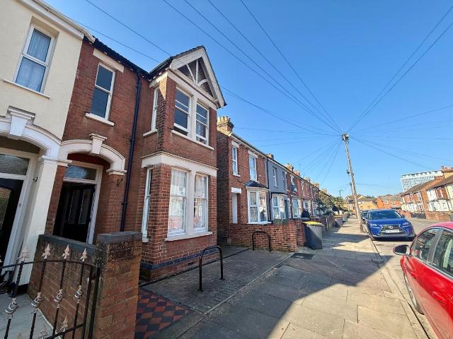 St. Leonards Avenue, Bedford MK42, Room to rent, £575 pcm | PrimeLocation