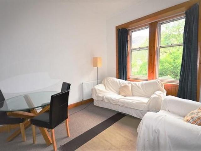 St Leonards Bank, Edinburgh EH8, 2 bed flat to rent, £1,450 pcm | PrimeLocation