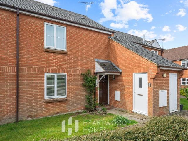 St Leonards Court, House Lane, Sandridge, St. Albans AL4, 1 bed flat to rent, £1,250 pcm | PrimeLocation