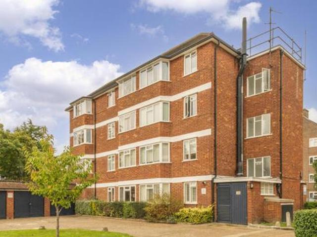 St Leonards Court, St. Leonards Road, Studio Flat For