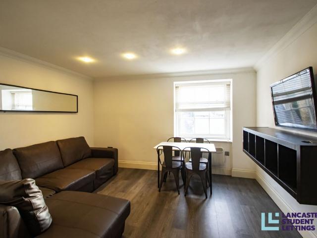 St. Leonards Gate, Lancaster LA1, Room to rent, £533 pppm | PrimeLocation