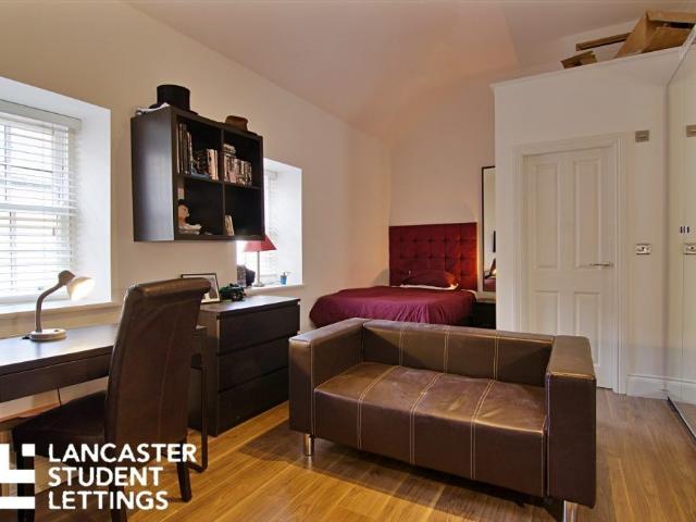 St. Leonards Gate, Lancaster LA1, Room to rent, £867 pcm | PrimeLocation