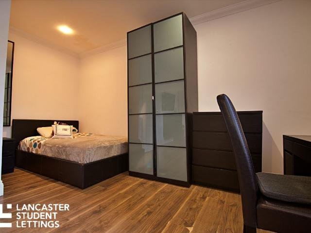 St. Leonards Gate, Lancaster LA1, Room to rent, £910 pcm | PrimeLocation