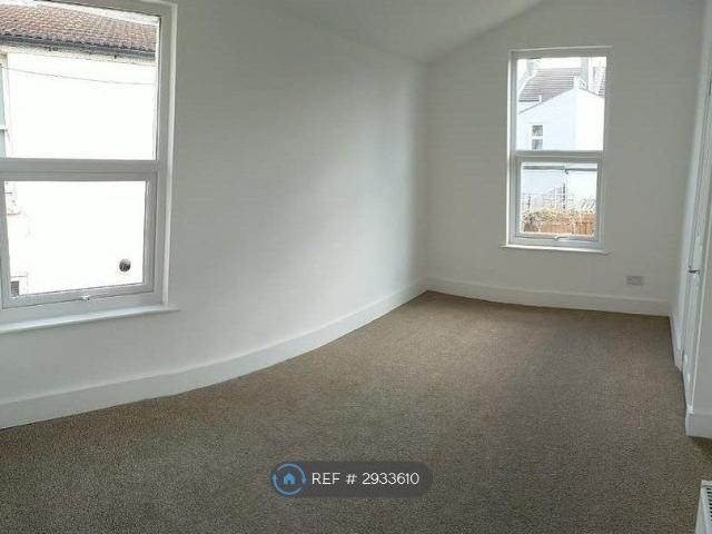 St. Leonards Road, Southend On Sea SS1, 4 bed shared accommodation to rent, £520 pcm | PrimeLocation