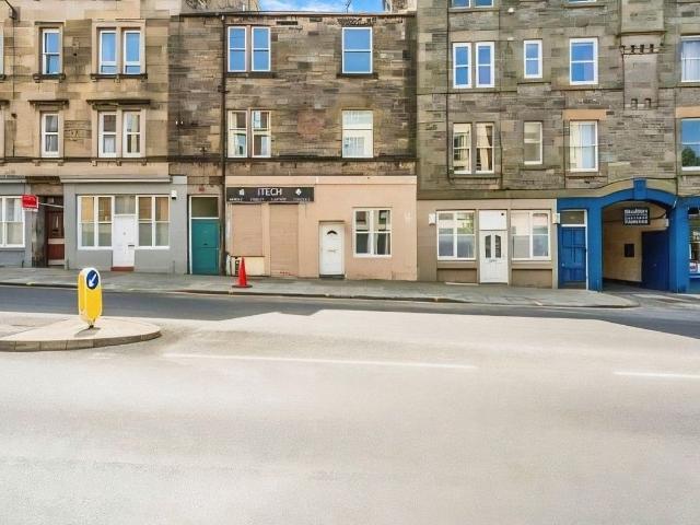 St Leonards Street, Edinburgh EH8, 1 bed flat to rent, £950 pcm | PrimeLocation
