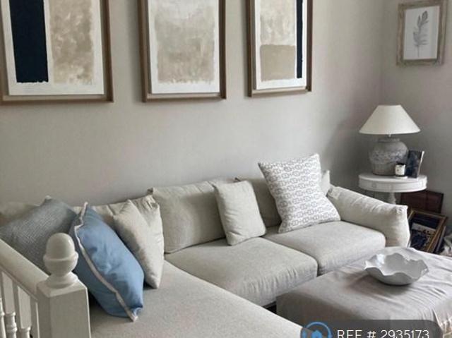 St Lukes Avenue, London, SW4 1 bed flat to rent £4,025 pcm £929 pw