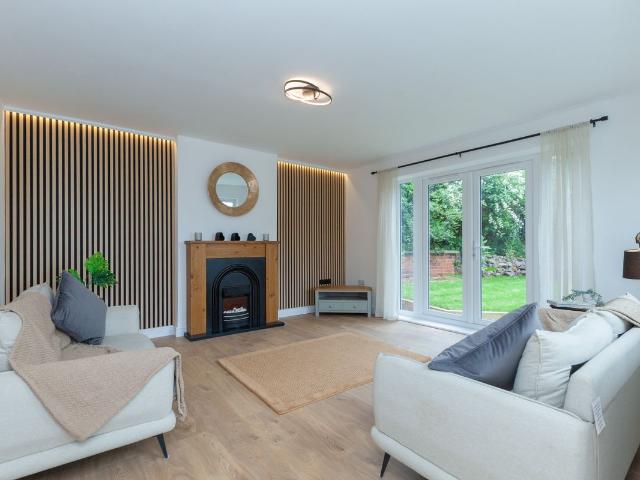 St. Lukes Close, Leicester LE7, 3 bed property to rent, £1,500 pcm | PrimeLocation