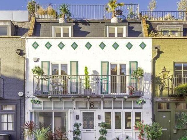 St Lukes Mews, London, 4 Bedroom Detached