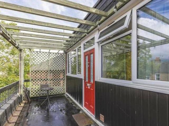 St Lukes Road, Berkshire, 2 Bedroom Apartment