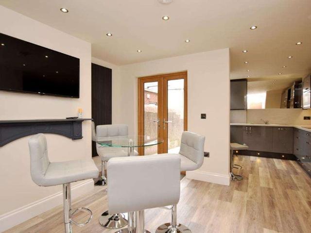 St. Lukes Street Room 2