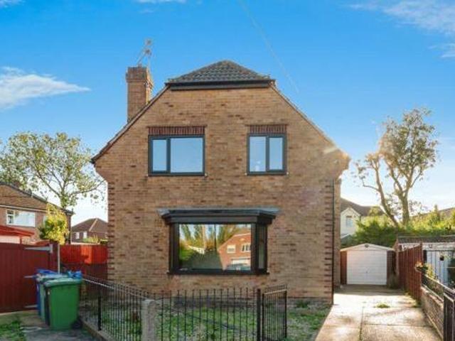 St Martins Crescent, Grimsby, 4 Bedroom Detached
