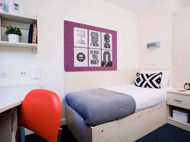 St Martins House, Leicester Student Accommodation | Amber