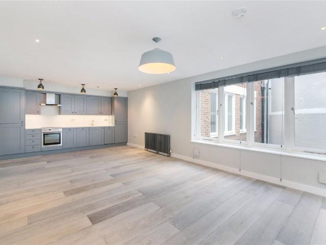St Martins Lane, Covent Garden WC2N, 1 bed flat to rent, £3,250 pcm | PrimeLocation