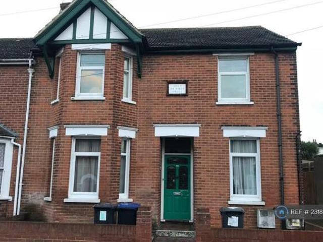 St. Martins Road, Canterbury, 4 Bedroom Flat