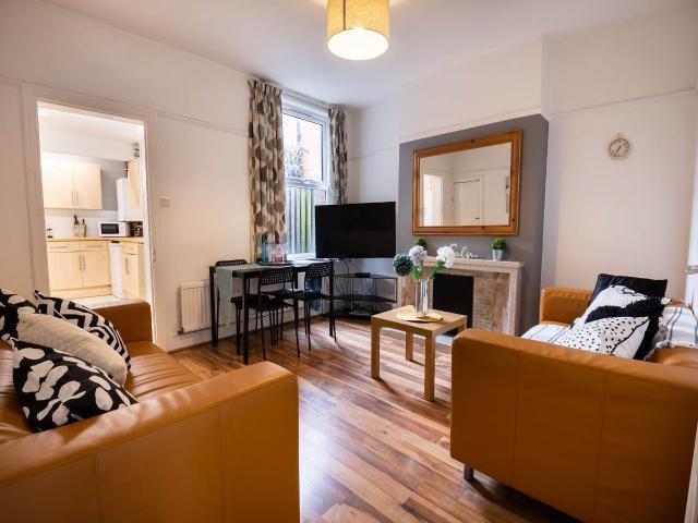 St Martin's Road, Canterbury, Kent CT1, 6 bed property to rent, £550 pcm | PrimeLocation