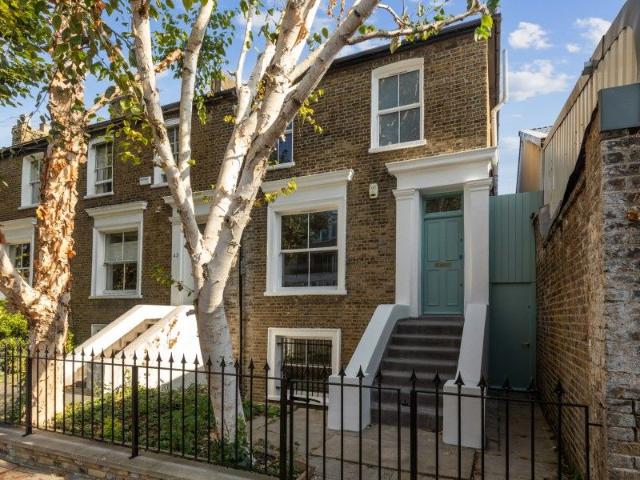 St. Martin's Road, London SW9, 3 bed property to rent, £4,750 pcm | PrimeLocation