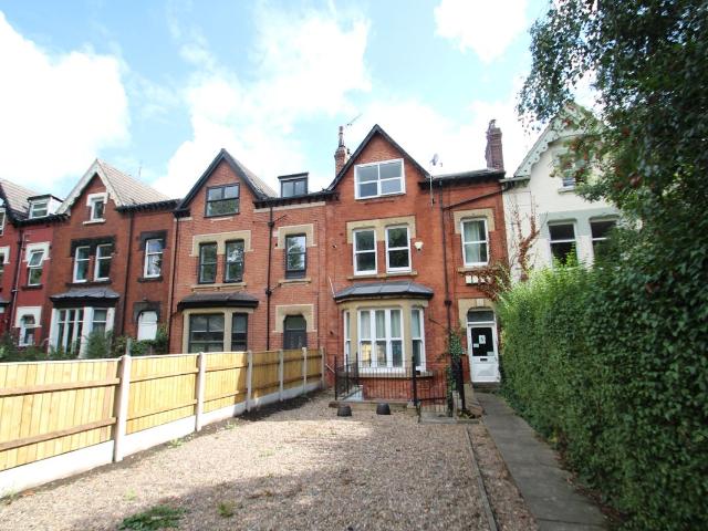 St. Martins Terrace, Leeds, West Yorkshire, UK LS7, 1 bed flat to rent, £850 pcm | PrimeLocation