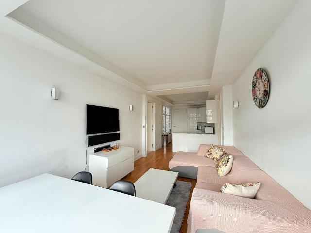 St Mary Abbot's Court, Warwick Gardens, London W14, 2 bed flat to rent, £3,250 pcm | PrimeLocation