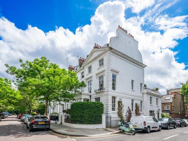 St Marys Terrace, Little Venice. 3 bed flat to rent £7,583 pcm £1,750 pw