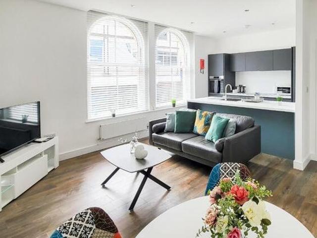 St. Marys Butts, Reading, 1 Bedroom Serviced
