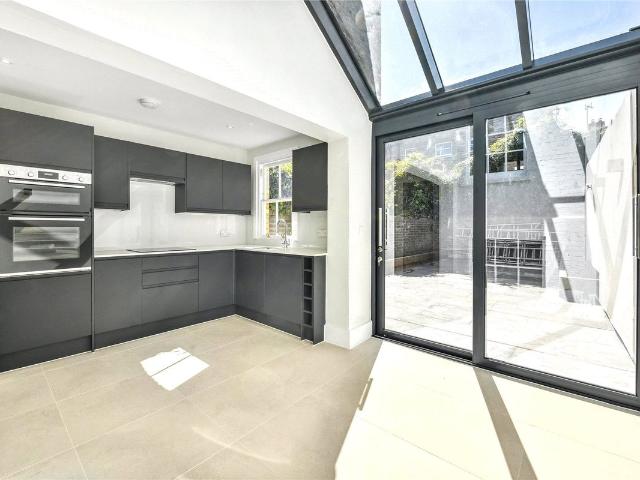 St. Marys Gardens, London SE11, 3 bed terraced house to rent, £4,250 pcm | PrimeLocation