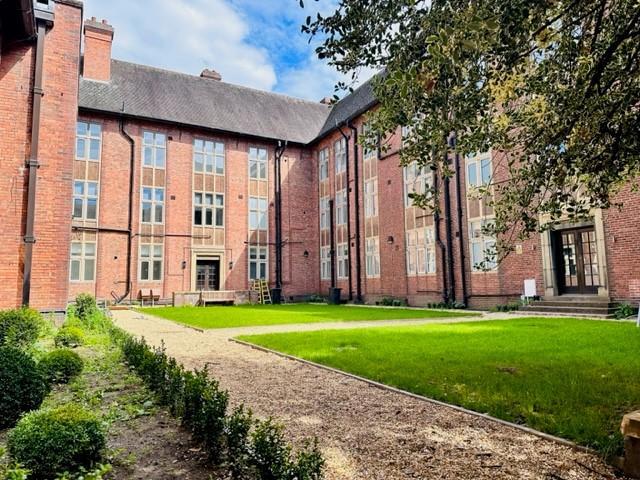 St. Marys Gate, DERBY 3 bed apartment to rent £1,750 pcm £404 pw