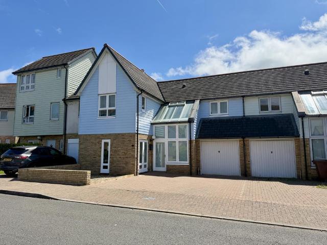 St. Marys Island, Chatham ME4 4 bed terraced house to rent £2,297 pcm £530 pw