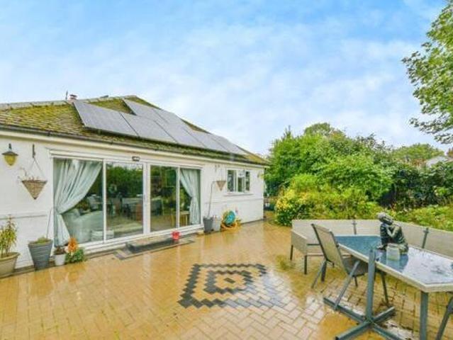 St. Marys Rise, Hitchin, 2 Bedroom Detached
