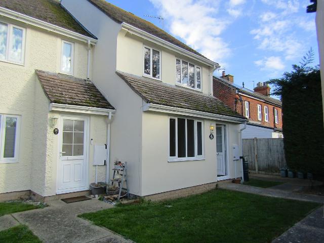 St. Marys Road, Frinton On Sea CO13, 2 bed end terrace house to rent, £1,150 pcm | PrimeLocation