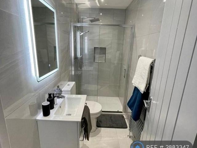 St. Mary's Road, London, E10 5 bed end of terrace house to rent £4,500 pcm £1,038 pw